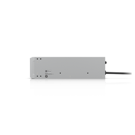 UniFi 1,5 kVA UPS met back-up surgebeveiliging en vervangbare batterij